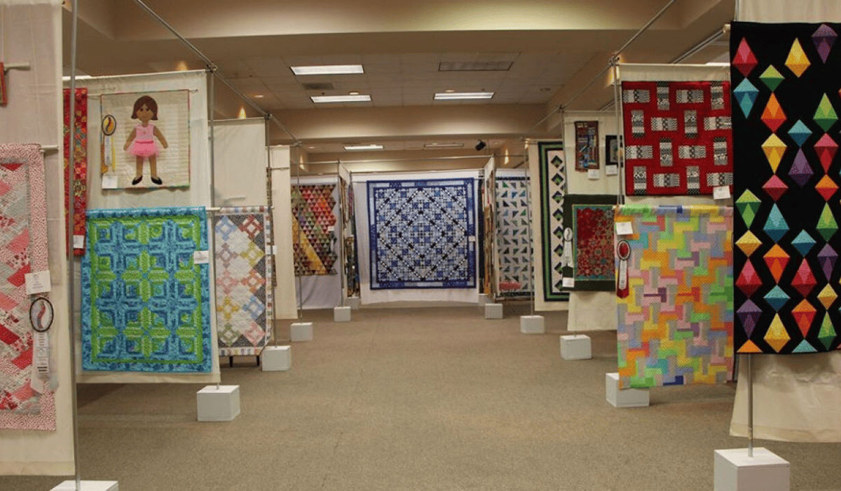 8 Unique Fundraising Ideas for Quilt Guilds | With Tips