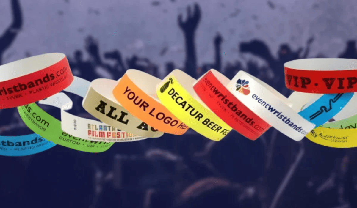 40 Fun Things to Sell for Fundraiser (+ 20 Small Items) | Full Guide