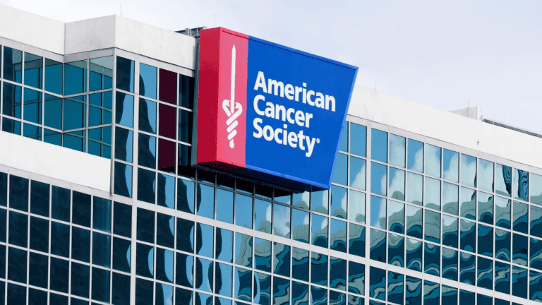 Top 9 Organizations that Help Cancer Patients Financially