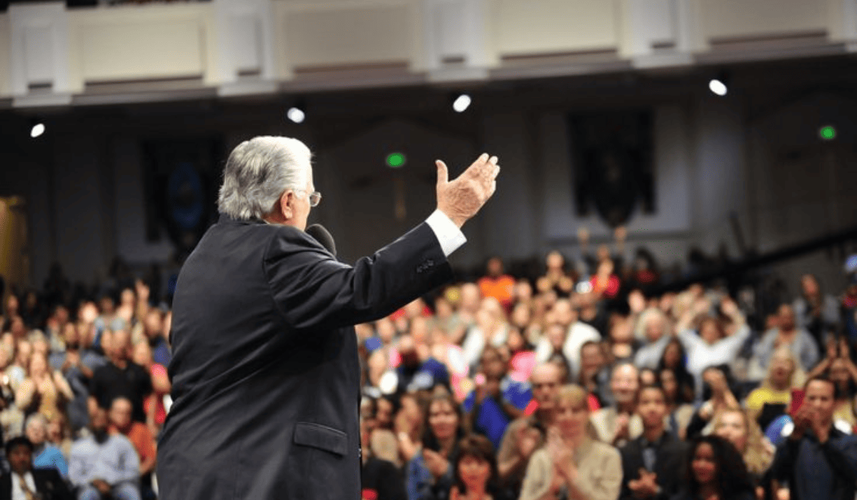 15 Best & Creative Church Anniversary Themes & Ideas