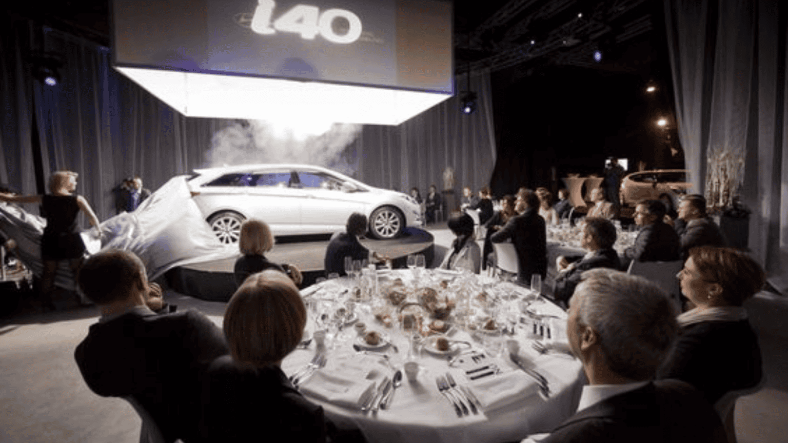 15 Creative Night at the Races Fundraiser Ideas to Gallop Towards Success