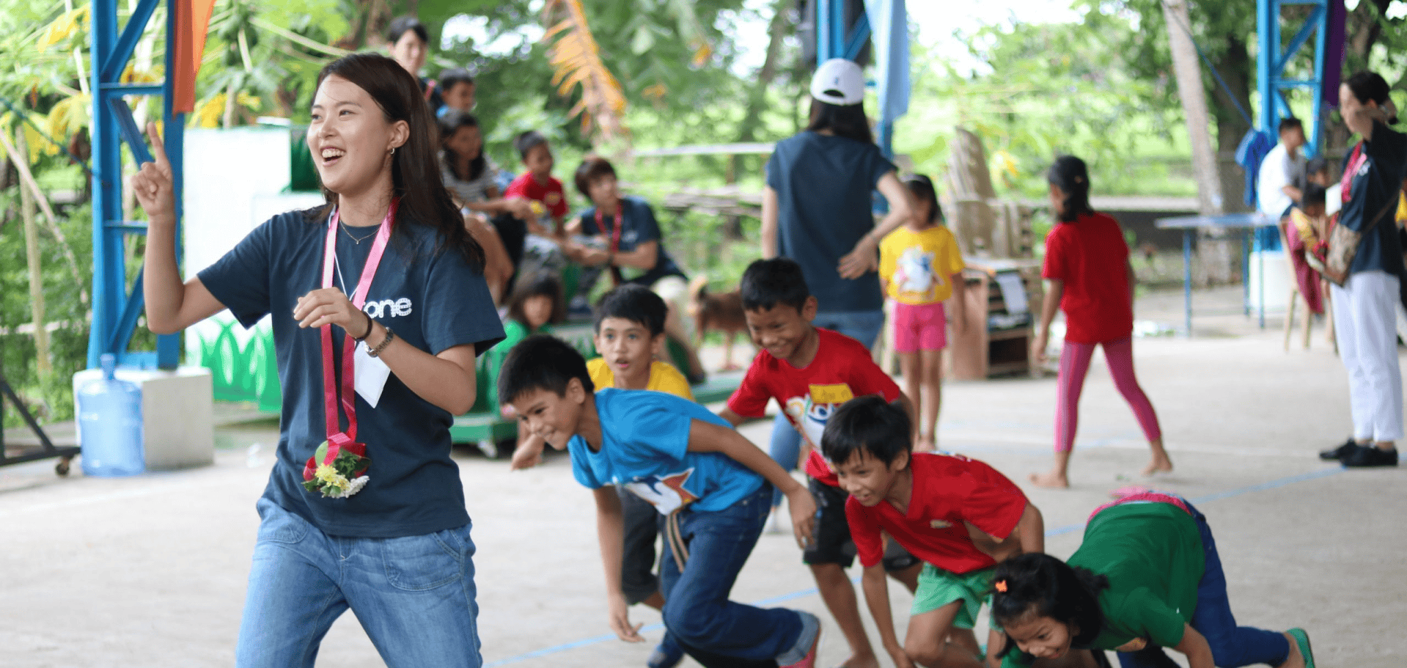 Best Charities for Single Mothers: Top 6 Supports & Grants